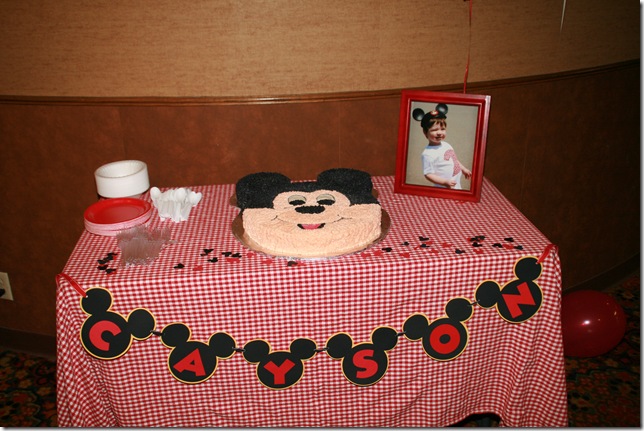 Vintage Chic Home: Mickey Mayhem Party!